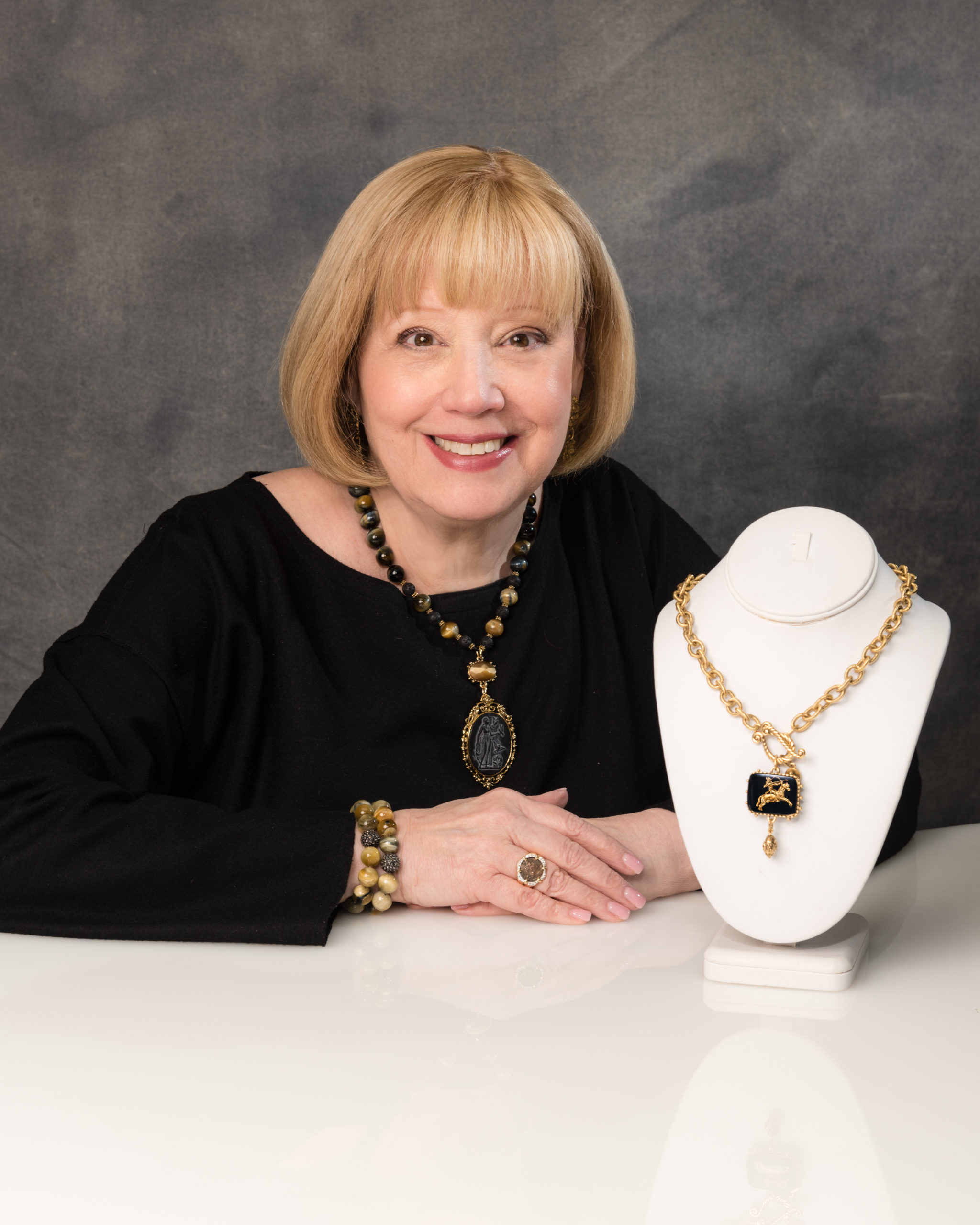 Jewelry Designer to the Stars, Robin Steele, Designer and Founder of ...