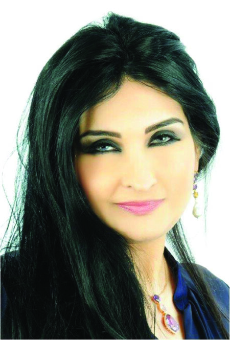 Suzy headshot | Formidable Woman Magazine