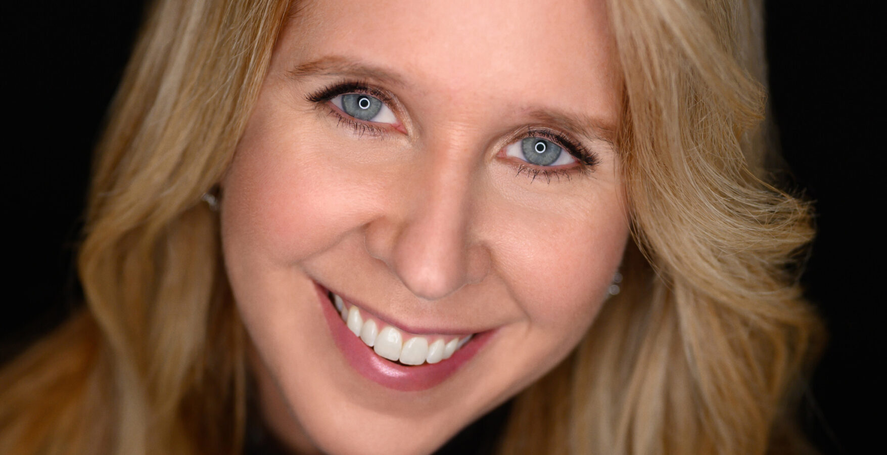 Kelly Mondora founder of Ilios Lighting: Revolutionary All-In-One ...